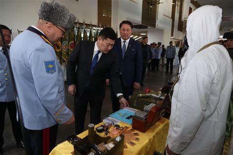 Ерөнхий сайд Л Оюун Эрдэнэ БХЯ Зэвсэгт хүчний бие бүрэлдэхүүнд талархал илэрхийллээ