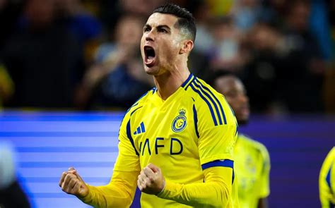 Cristiano Ronaldo é o atleta mais bem pago do mundo em 2025 segundo