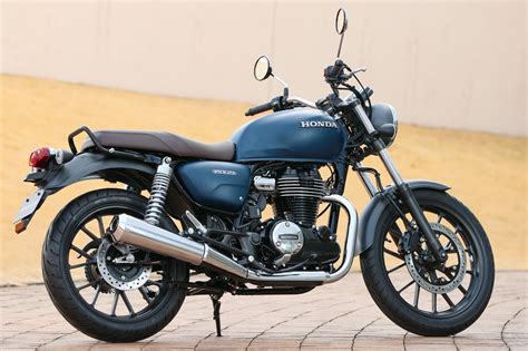 ホンダ「gb350」の特徴・注目ポイントを解説！ Gb350の発売日は2021年4月22日（木） Webオートバイ