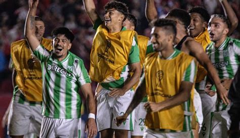 Racing De Montevideo Golea A Argentinos Por Copa Sudamericana