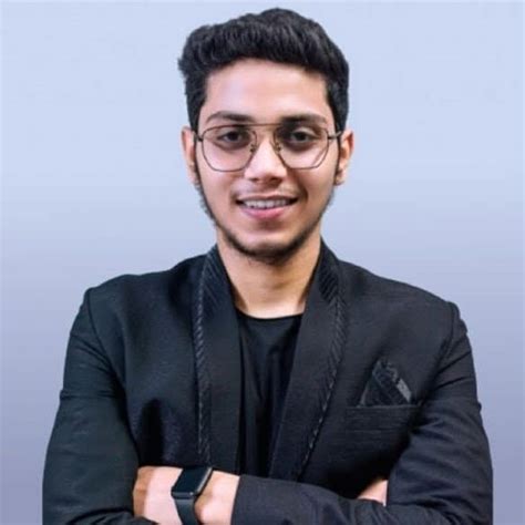 Tabish Khan Fitfaithwell Influencer Muslim Tabish Captures