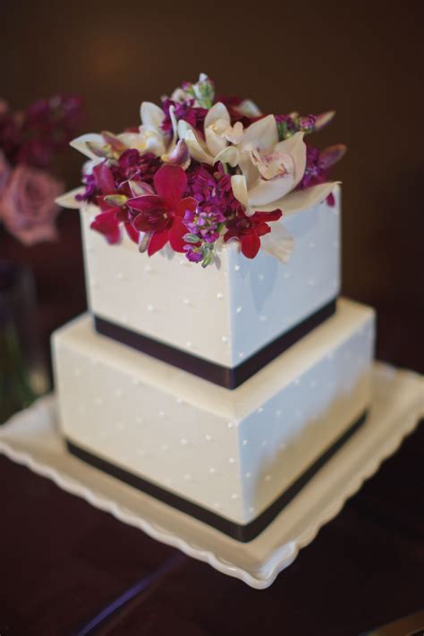 The 15 Best 2 Tiered Wedding Cakes