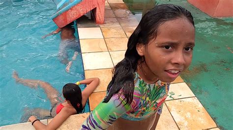 Banho De Piscina Youtube