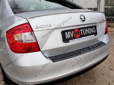Защитная накладка заднего бампера Skoda Rapid (2012 - н.в.) под ...