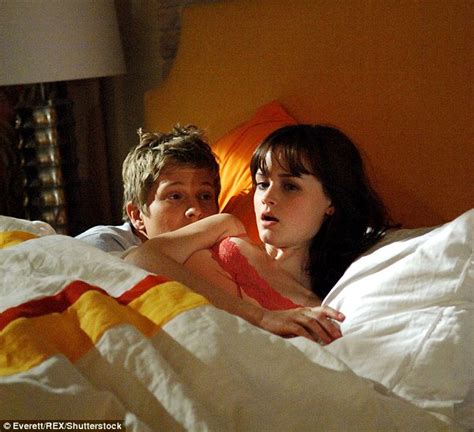 Alexis Bledel And On Screen Former Flame Matt Czuchry Are Reunited On Set Of Gilmore Girls
