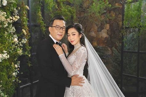 Vua Cá Koi Lên Tiếng Về Tin Ly Hôn Ca Sĩ Hà Thanh Xuân