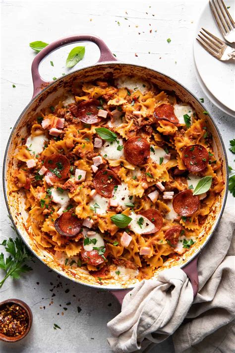 One Pot Meat Lovers Pizza Pasta Bake 30 Minute Modern Crumb