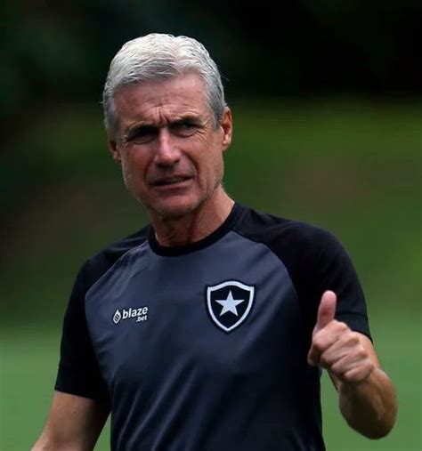 Futmais Menino Fut on Twitter Luís Castro é o novo técnico do Al