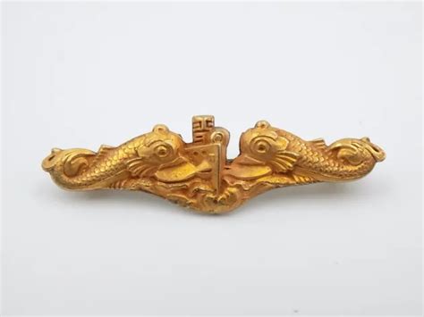 Original Wwii Us Navy Officers Submarine Dolphin Sterling Cap Badge