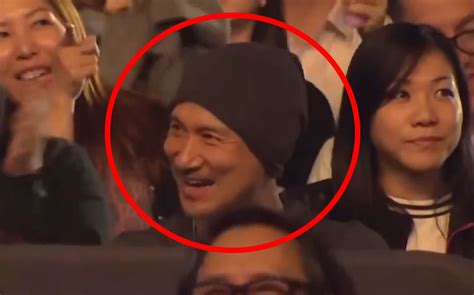 歌神偷偷去看周杰伦演唱会！现场被抓包，接下来这波操作厉害了！哔哩哔哩bilibili