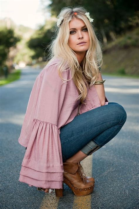 How To Style Boho Outfits For Fashion Festival Looks