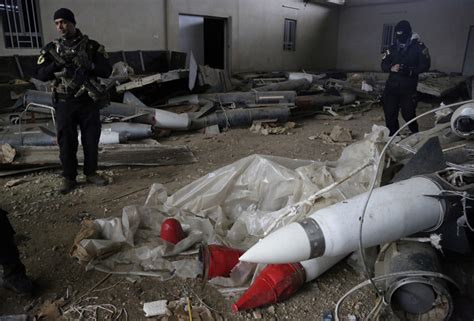 Iraqi Troops Find Isis Chemical Weapons In Mosul National Globalnewsca