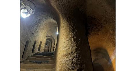 Нищо друго освен една необикновена любовна история