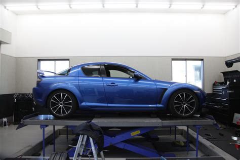 Rx 8 ショックとスプリング交換 四輪アライメント調整 ｜ カー用品持込取り付け専門店 フラットフィールド ・四輪アライメント・サスペンション交換