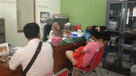 Bukan Potong Rambut Salon Kecantikan Di Kudus Ini Isinya Bilik Asmara