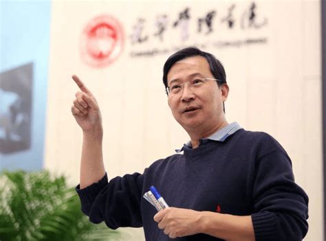 学术圈，不擅长搞人际关系，就注定没有未来了吗？饶毅交际施一公