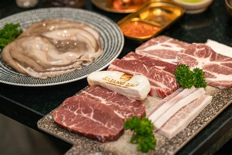 Lạc Giữa Xứ Sở Kim Chi ở Ngay Hà Nội Với Tiệc Bbq Chuẩn 100 Người Hàn