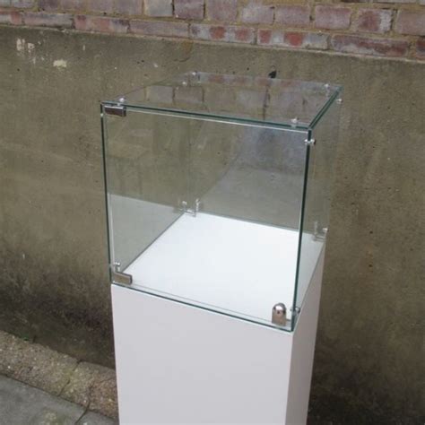 Glass Display Case With Locking Door Art Plinths Jewellery Case