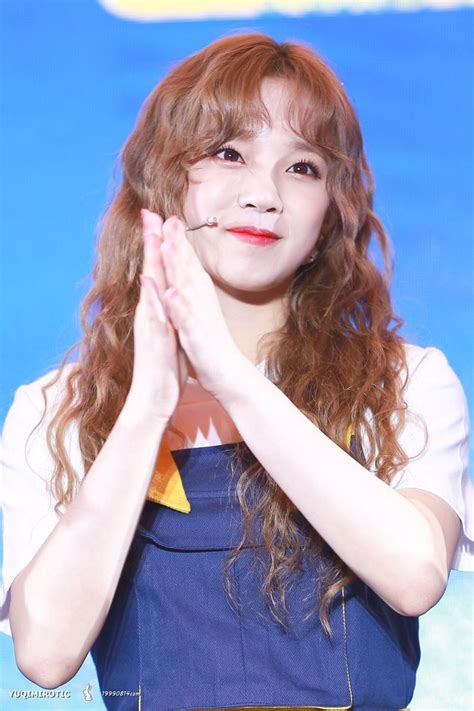 Gidle에 있는 Hwa님의 핀