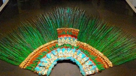 Penacho de Moctezuma Con audioguías piden devolverlo a México Grupo Milenio