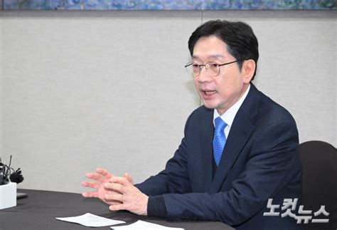 文 유승민·심상정 내각 참여 제안당사자들 사실무근
