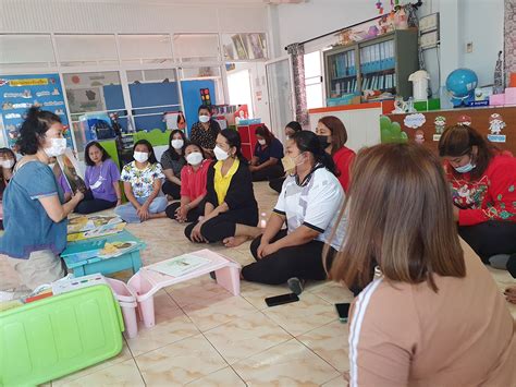 กรมศิลปากร หอสมุดแห่งชาติจังหวัดสุพรรณบุรี เฉลิมพระเกียรติ