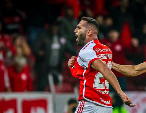 Santos E Inter Se Acertam E Thiago Maia Deve Ser Anunciado No Próximos