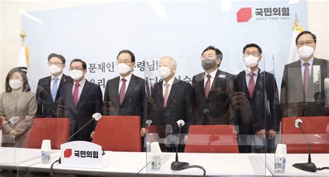 경영계 주호영 원내대표 만나 중대재해법 보완입법 호소 전자신문