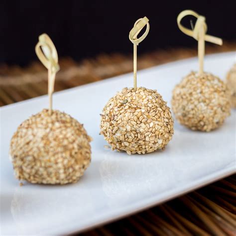 Un Aperitivo De Lo Más Original Bolitas De Tofu Con Sésamo