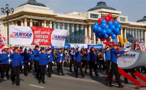 Нийслэлийн 375 жилийн ойн нэрэмжит “Парад Шоу” нд