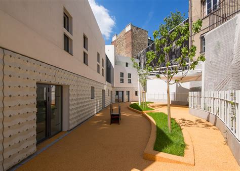 Rh Creates Daycare Centre With Three Dimensional Geometric Facade