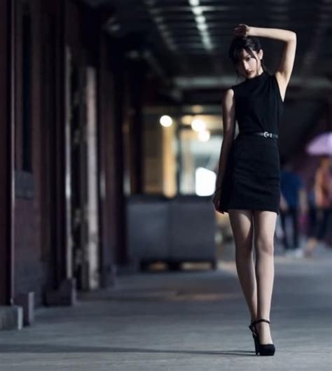 是正妹也是美男！随穿着变化性别的美女coser美照 丑化江惠莲女神样子十三
