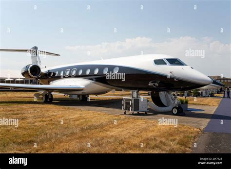 Gulfstream Aerospace G700 Hi Res Stock Photography And Images Alamy
