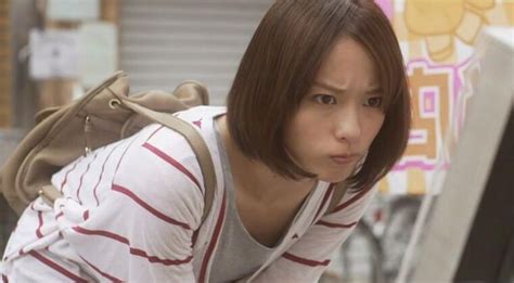 戸田恵梨香 エロ画像まとめ 3記事 胸チラ・パンチラ・おっぱい等のお宝画像
