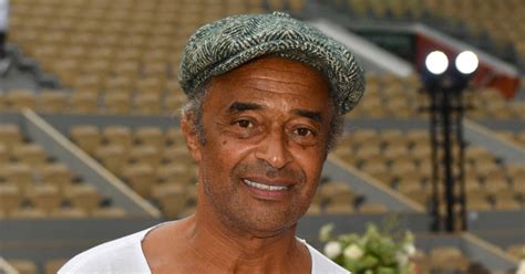 PHOTOS Yannick Noah L Amour Fou Avec Malika Au Cameroun Sa Sublime