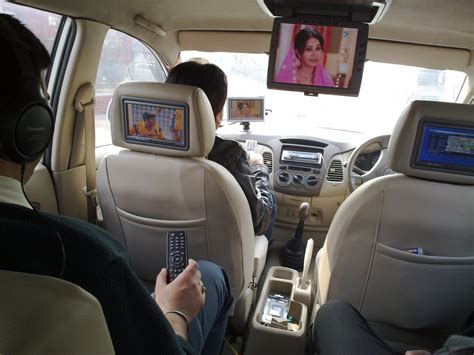 The Big Geek - My Ramblings: One car, many screens - Review Dish TV ...