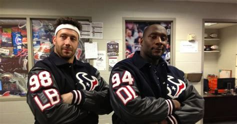Antonio Smith Accuses Patriots Of Spying On Houston Defense