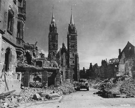 45th Infantry Division Troops and M4 Sherman Fighting in Nürnberg