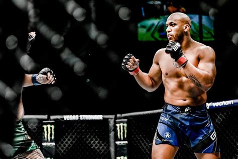 Ciryl Gane Affrontera Sergey Spivak Dans Le Combat Principal De Lufc