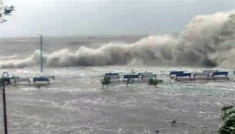 Cyclone Yaas At Least 4 Dead More Than 20 Lakh Evacuated As Cyclonic