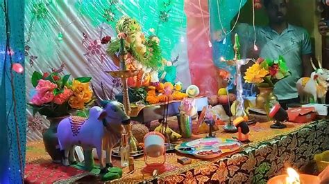 कोकणातील श्री गणेशाची घरोघरी जाऊन केलेली पारंपारिक आरती २०२३।। गाव