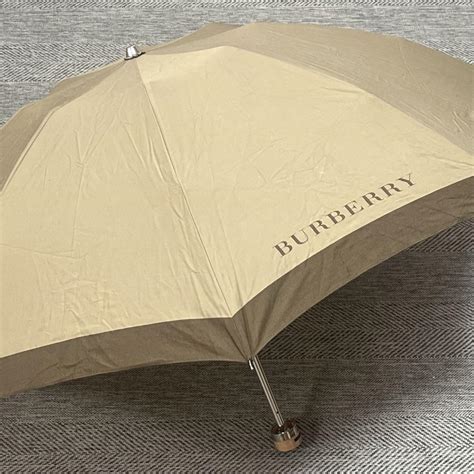 Burberry バーバリー Uv日傘 ロゴ 雨晴兼用折りたたみ傘 メルカリ