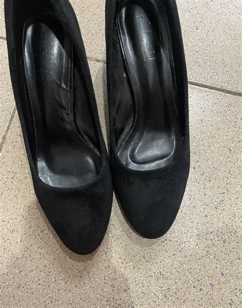 Чорні туфлі на каблуку 300 грн Інші туфлі Миколаїв на Olx