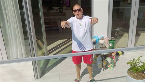 Watch Mtv Cribs Season 19 Episode 16 Mtv Cribs Debbie Mazar Eddie
