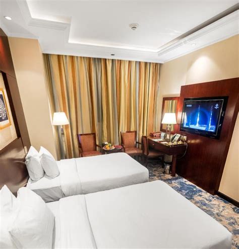 Best Price On Emaar Royal Hotel Al Madinah In Medina Reviews