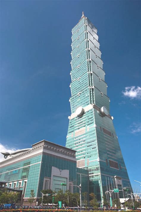 Taipei 101 Building Longguan Tours