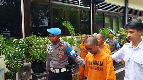 Bejat Pria Di Malang Perkosa Gadis Tahun Lalu Merekamnya