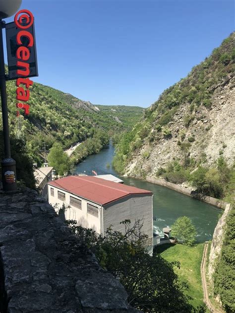 Туристи од Хонг Конг се загубиле на Матка