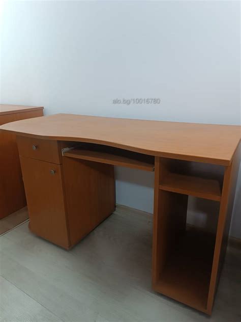 Бюро за продажба Бюро Мебели за дома и офиса Бургас Бюро за продажба височина 72 см