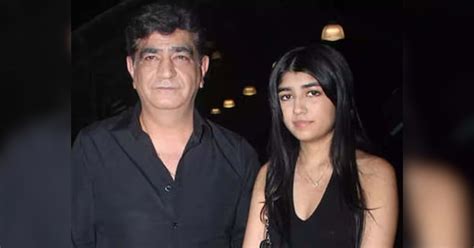 Krishna Kumar Daughter Tisha Kumari Dies Of Cancer कृष्ण कुमार की